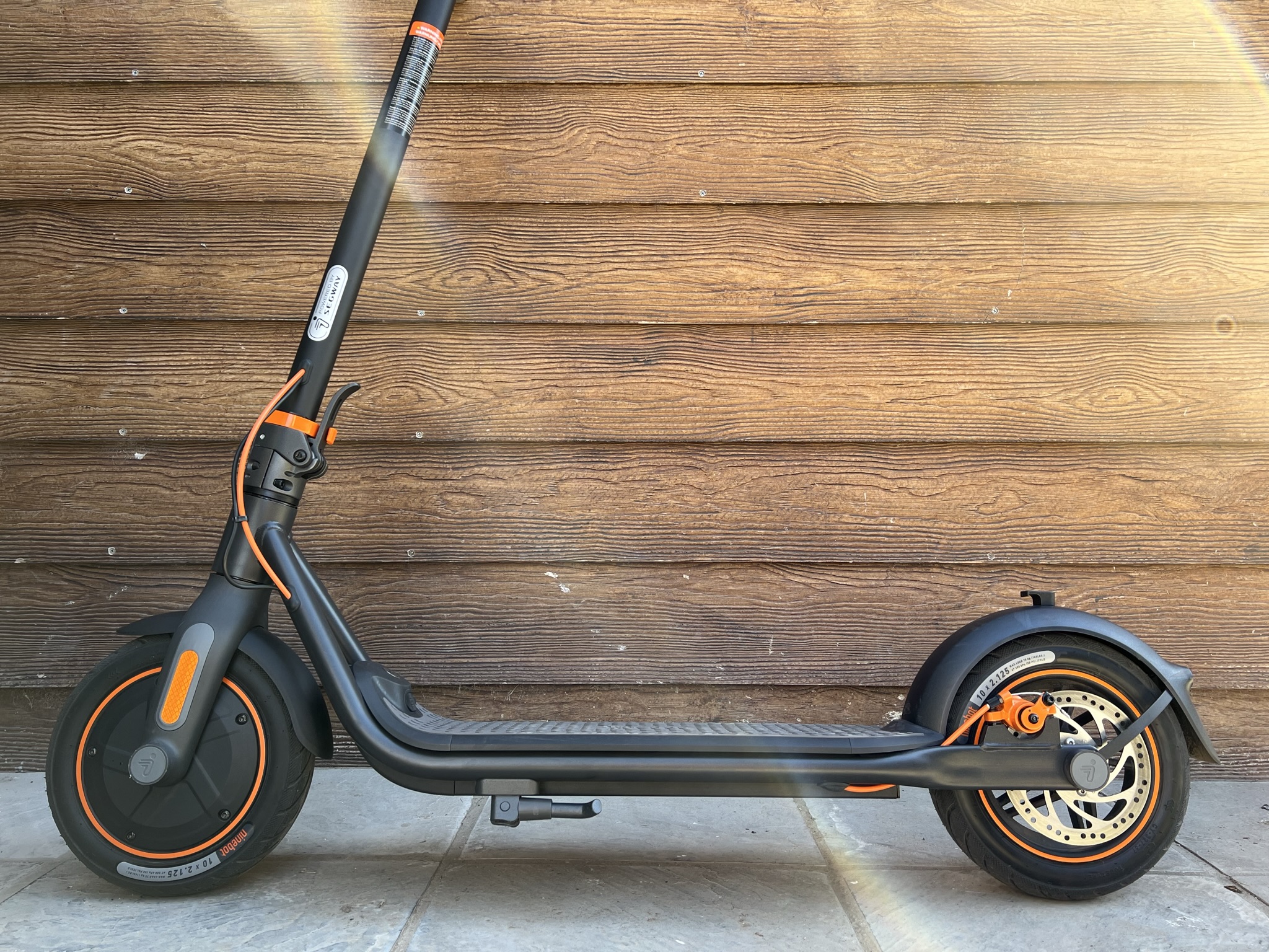 Test Ride: Ninebot F40 10.2 Ah - MONOBLOG